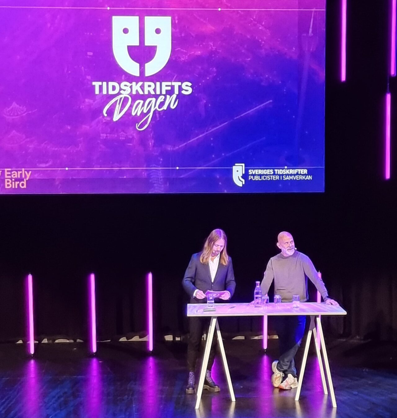 Politikerkaos, kostnadsbesparingar och metaverse-hån | Chef och ...